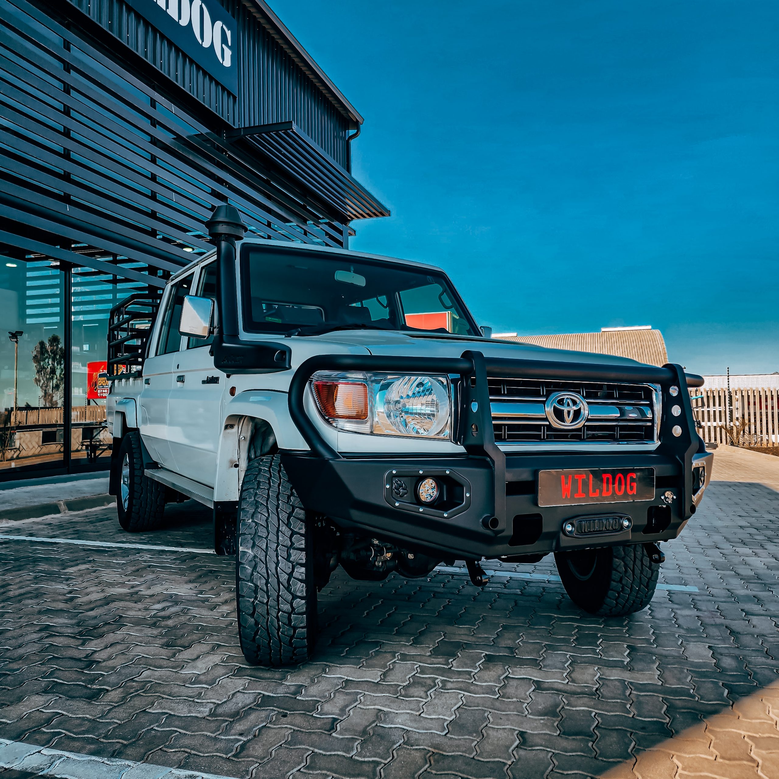 Hunter Front Bumper for Toyota LC76-79 – Jsm 4×4