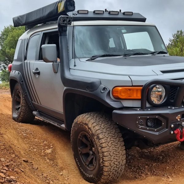 Toyota FJ Cruiser Warrior Rock Sliders – Jsm 4×4