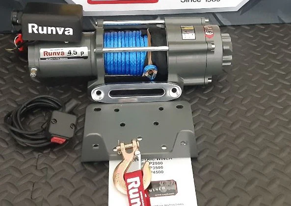 RUNVA WINCH - Synthetic Rope 3500lbs (1 588kg) 12V - 2 x Remotes (Wire ...